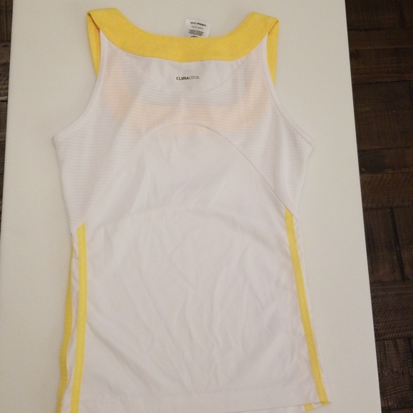 adidas | Tops | Adidas White Workout Top Xs | Poshmark